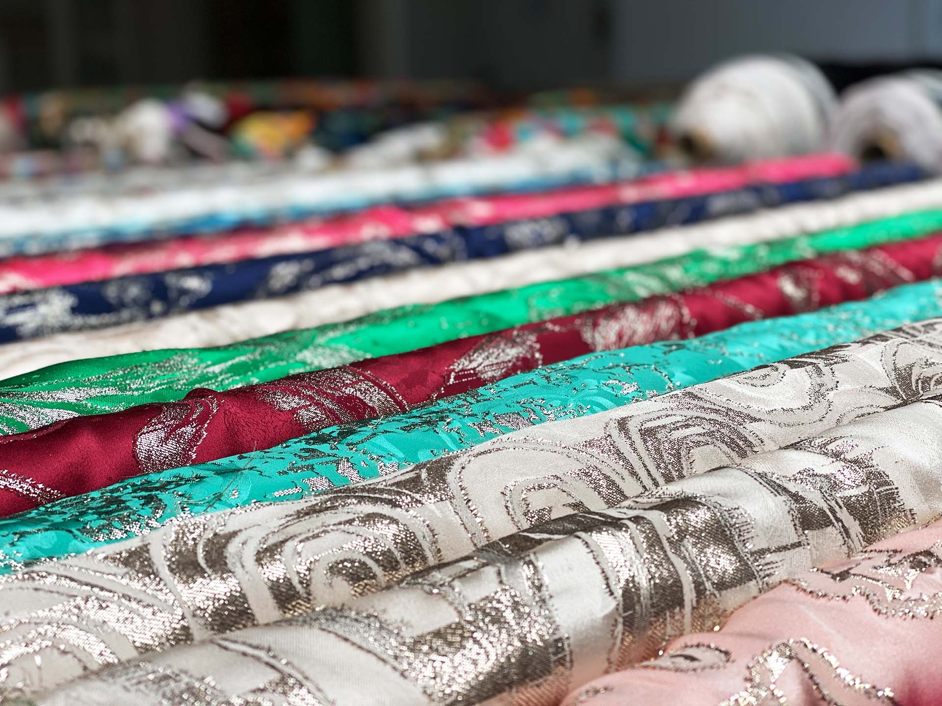 Who we are: Argomenti Tessili